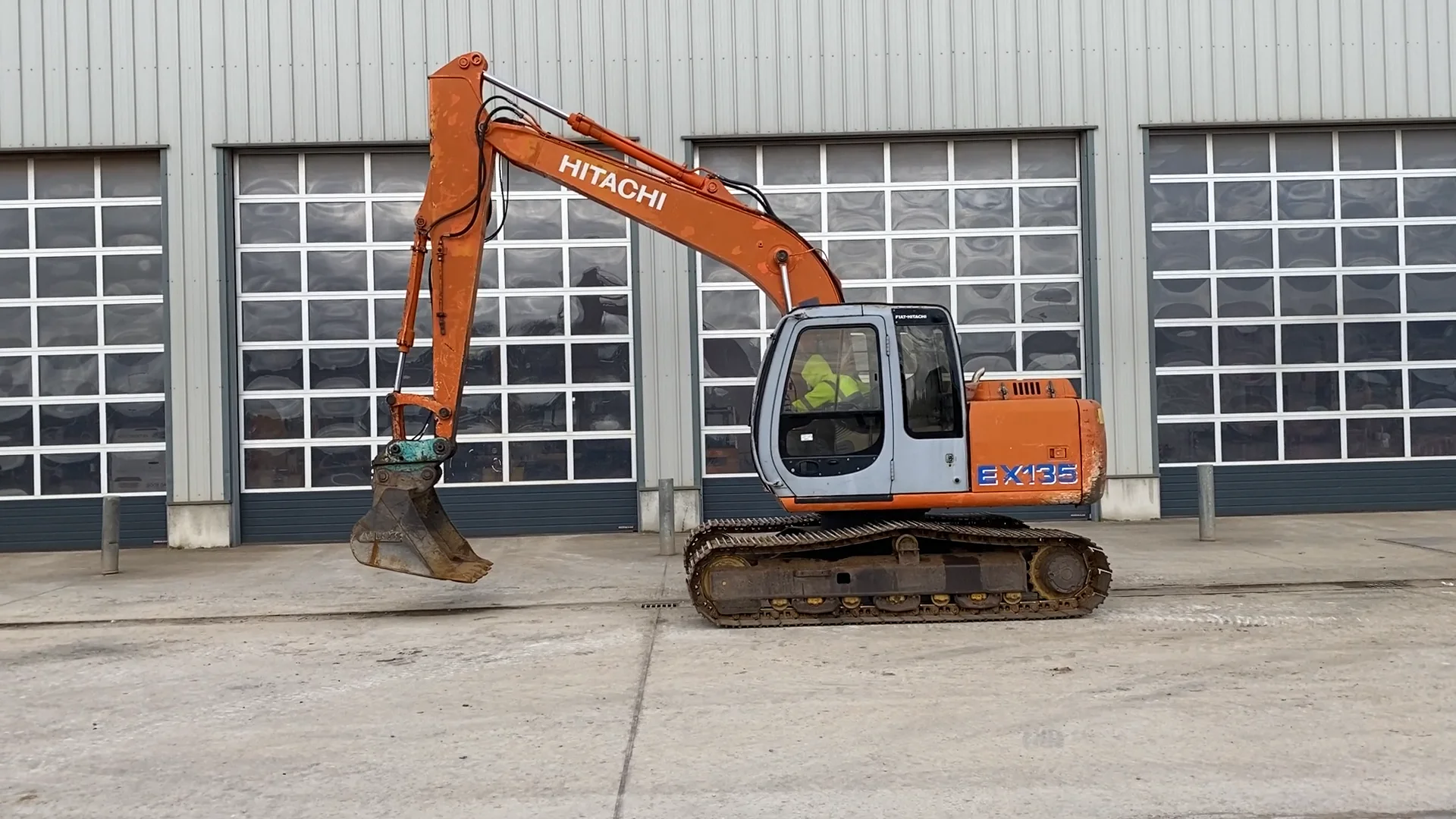 Hitachi EX135 - Dromore October 22 on Vimeo
