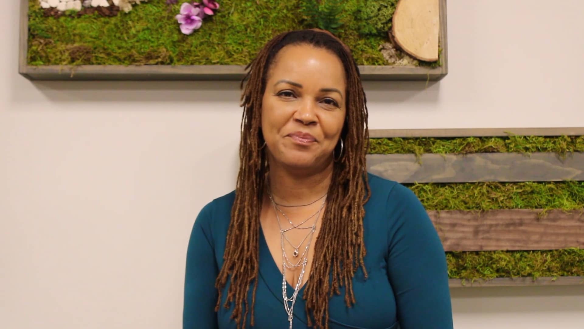 Welcome from Keynote, Dr. Niki Elliott on Vimeo