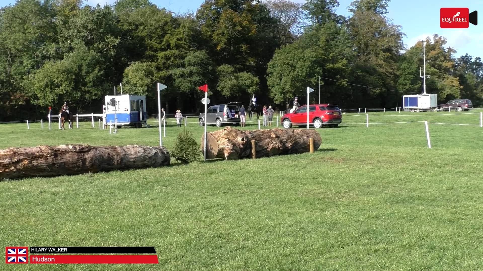 EQUIREEL 67 HILARY WALKER & Hudson at OFFCHURCH BURY OCTOBER ...