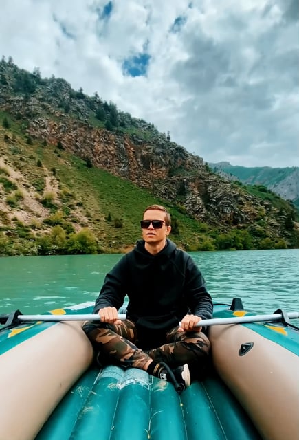 Hombre Bote Lago - Free video on Pixabay - Pixabay