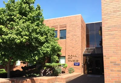 Tom Hicks, piano – Fridays at Four Series on Vimeo