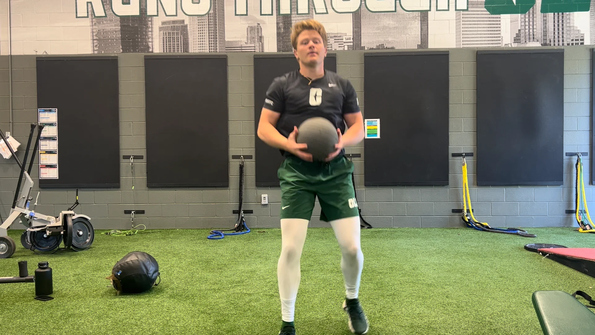 MB Reverse Shuffle to Scoop Toss for Distance on Vimeo