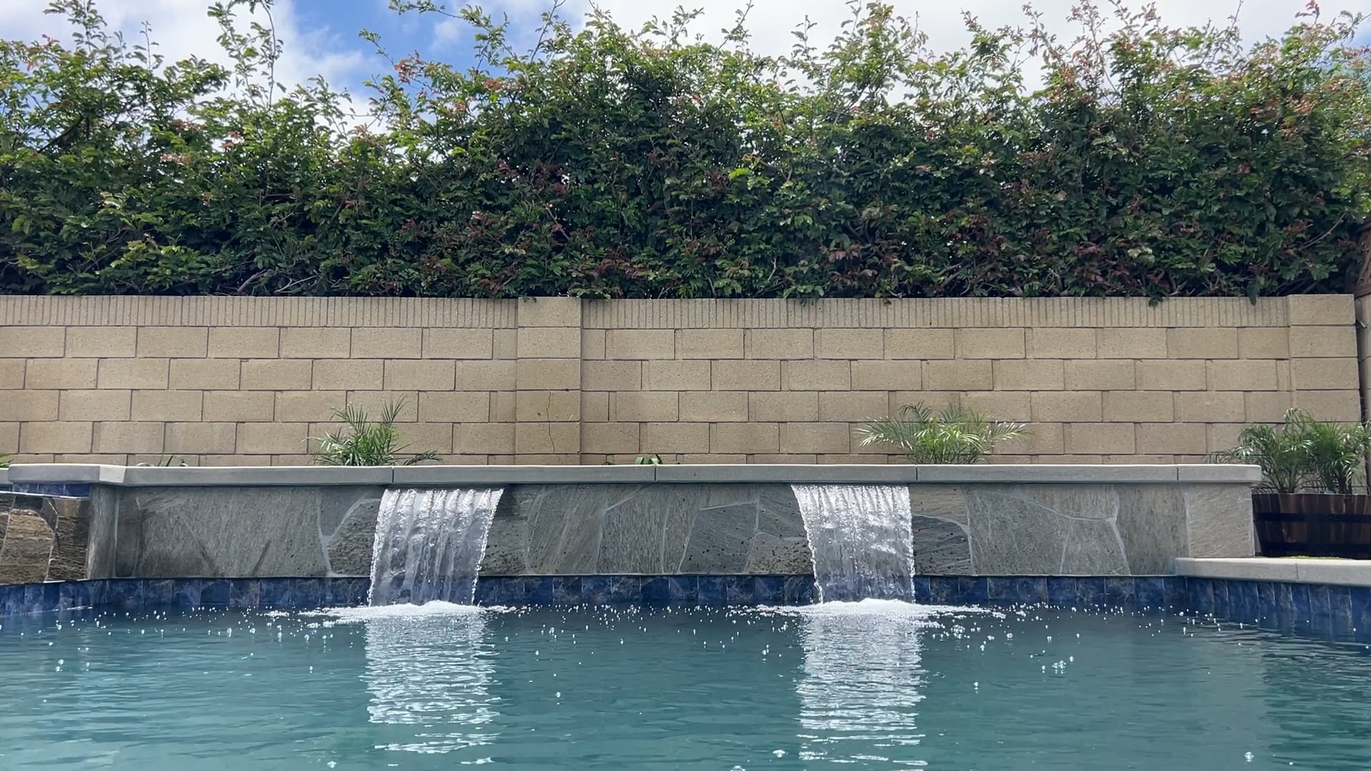 Home [www.poolmax.com]