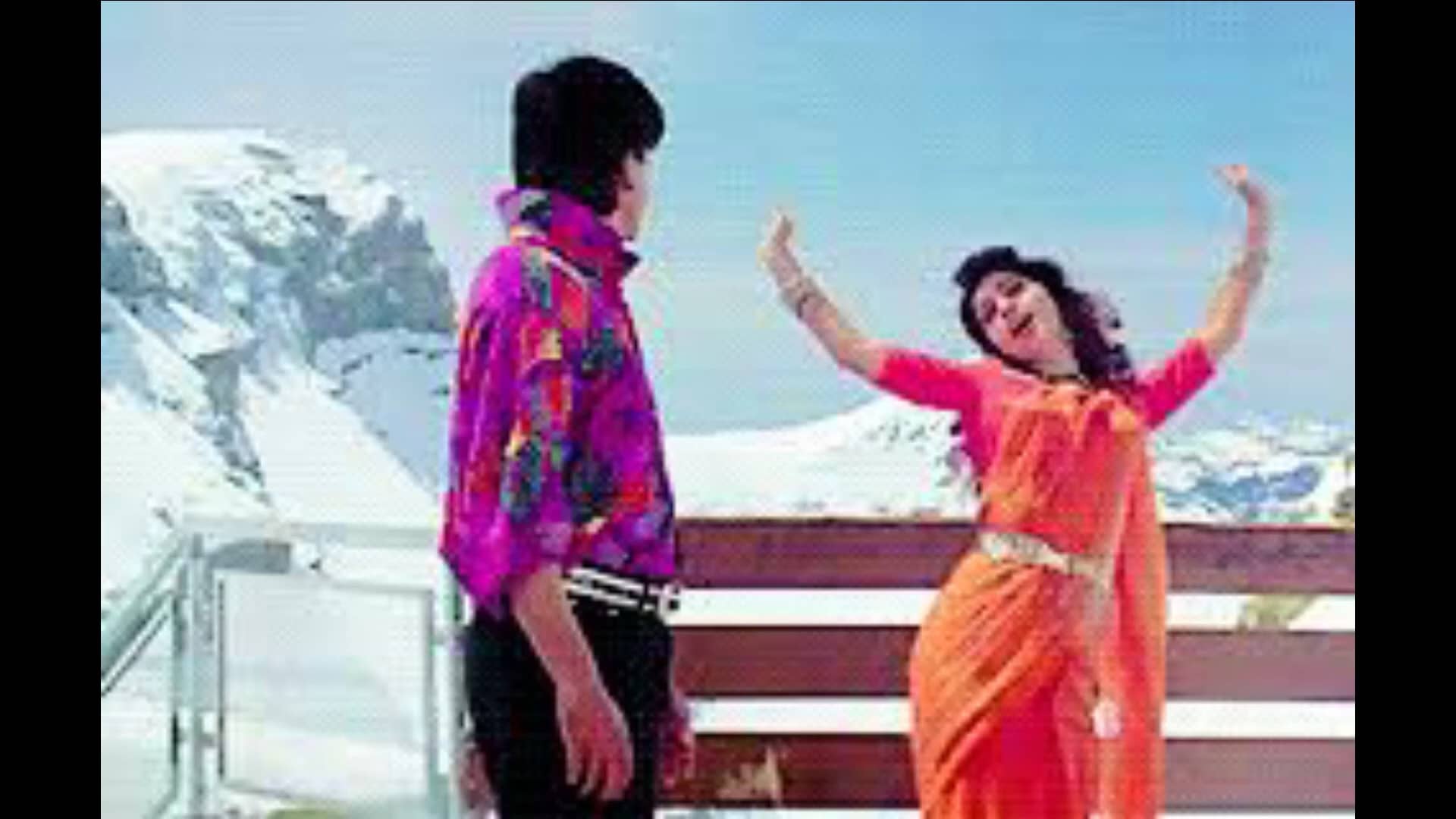 Tu Mere Samne Mein Tere Samne Dono Ke beech Hai Milo Ke Dil Ye Aankhen ...