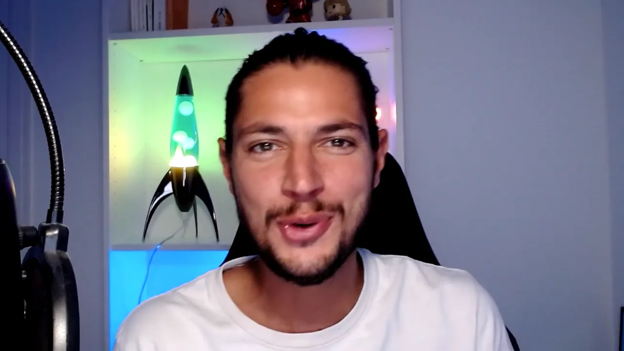 Florent de Lecluse : "pourquoi utiliser PayFit au lancement de votre startup" on Vimeo