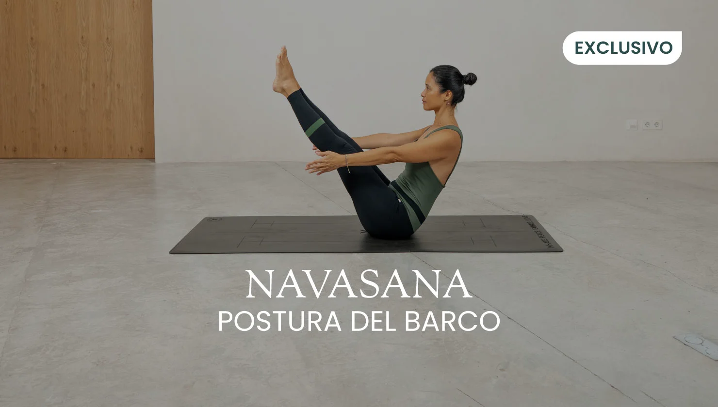 Navasana Postura