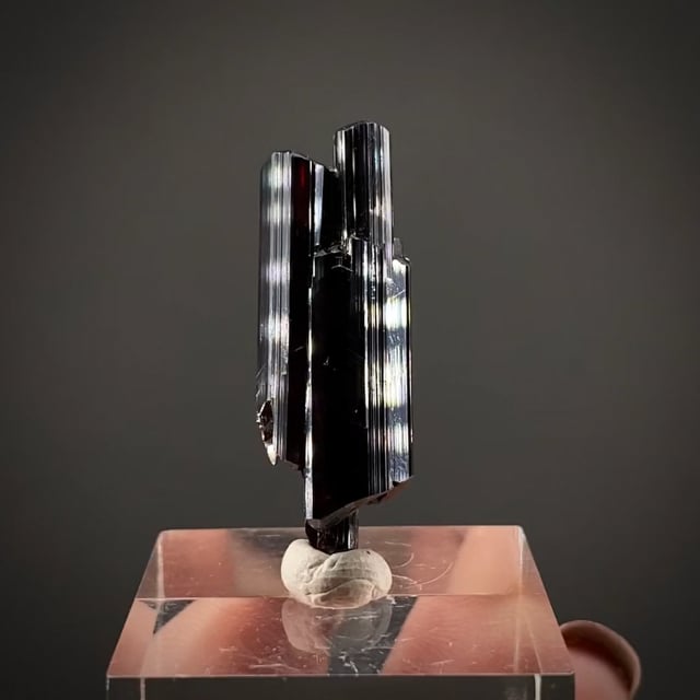 Rutile - KK22-19 - Adams Mine - USA Mineral Specimen