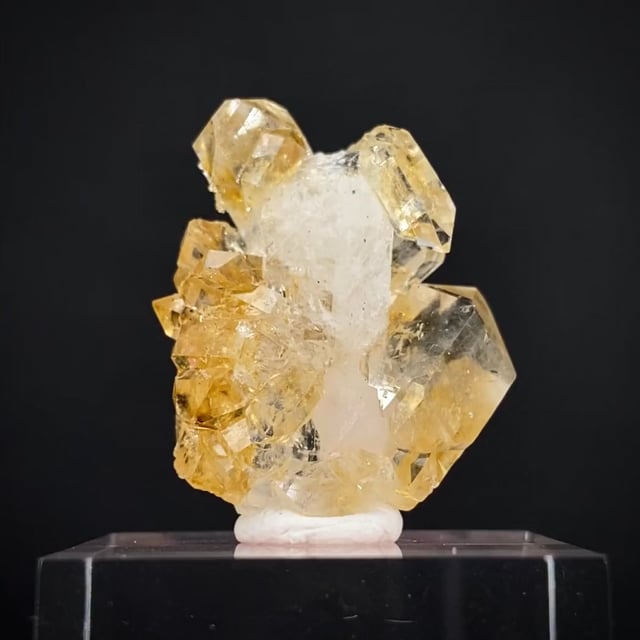 Quartz var. Citrine on Danburite - KK22-01 - Aurora Mine - Mexico ...