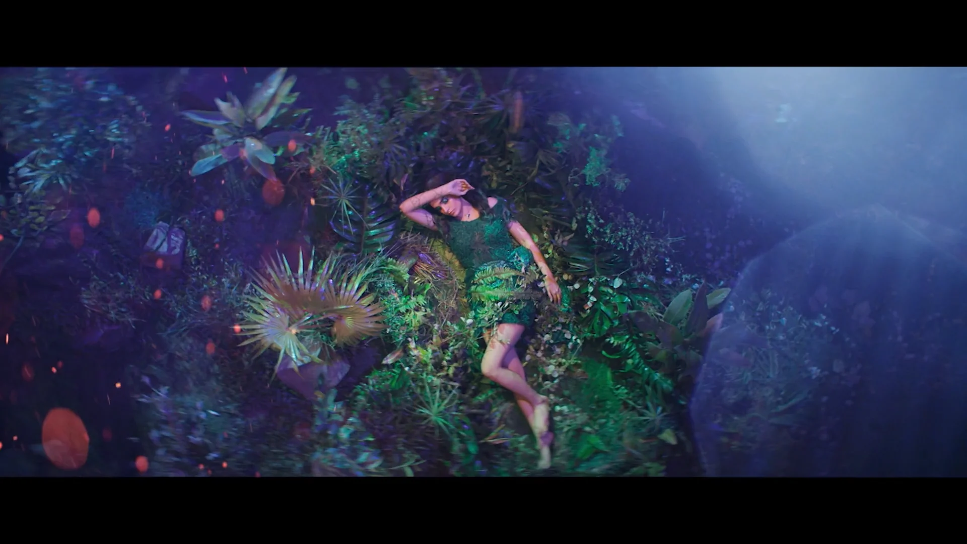 // Splits X4 launch film x Sunny Leone x Arjun Bijlani on Vimeo