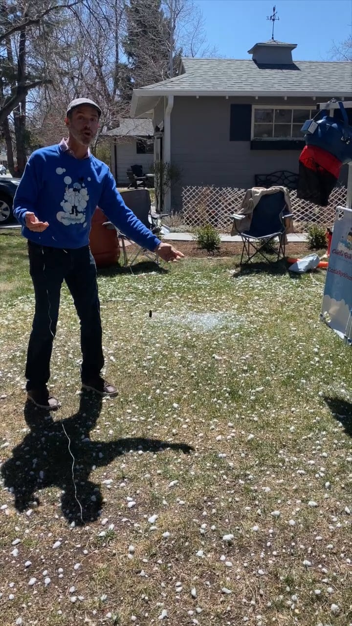 Notice that the foam party bubbles disappear on their own. No cleanup ...