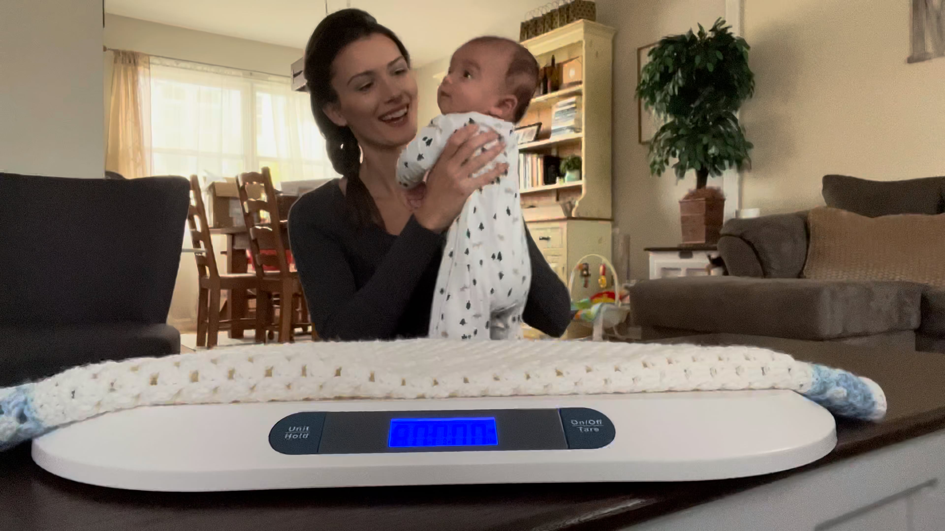 Smart Weight baby scale on Vimeo