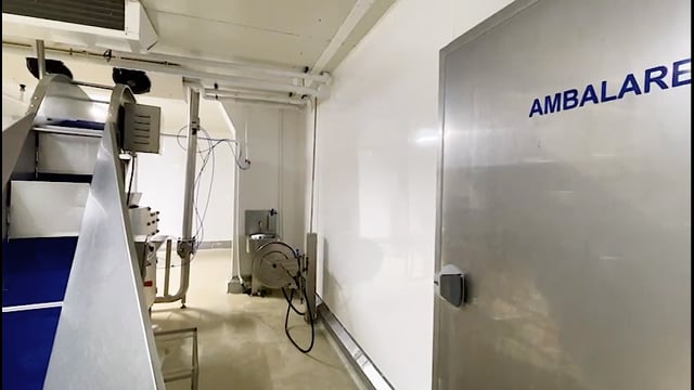 Placare MedClyn peste panouri sandwich, la Abatorul de pui Safir | MedClyn