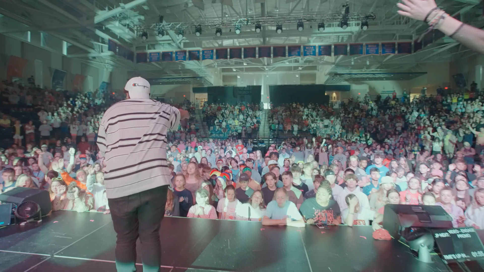 CIY-MOVE-15sec-Worship Logo on Vimeo