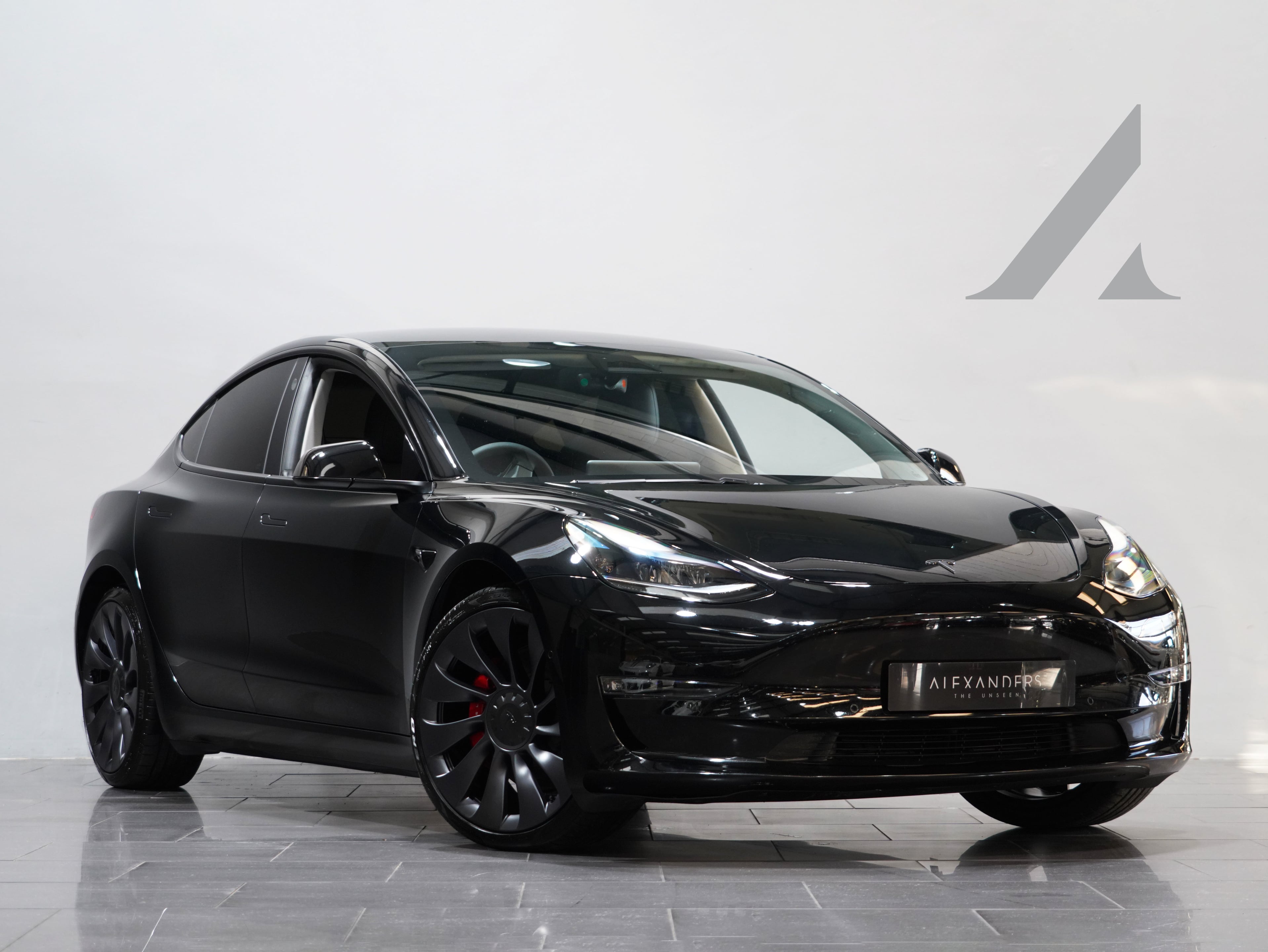 2022 Tesla Model 3 Performance Dual Motor AWD Walkaround on Vimeo