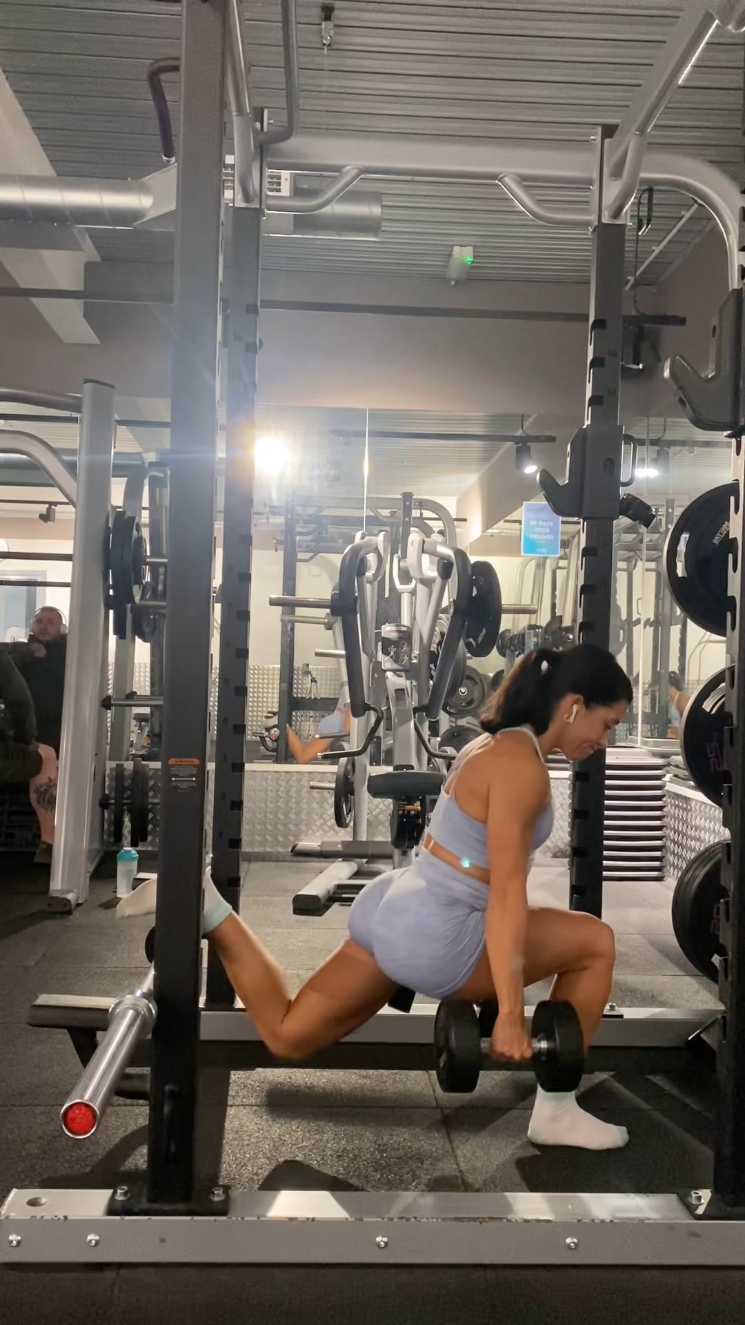 Bulgarian Split Squat on Vimeo