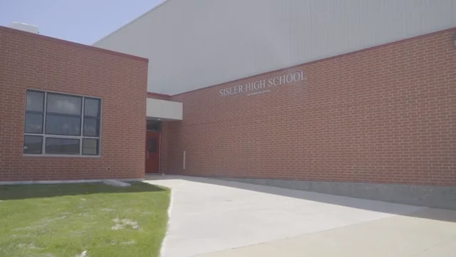 École Sisler High School WSD