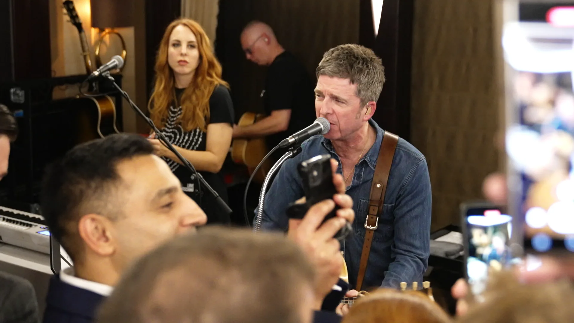 VT_NOEL_TEASE.mxf on Vimeo