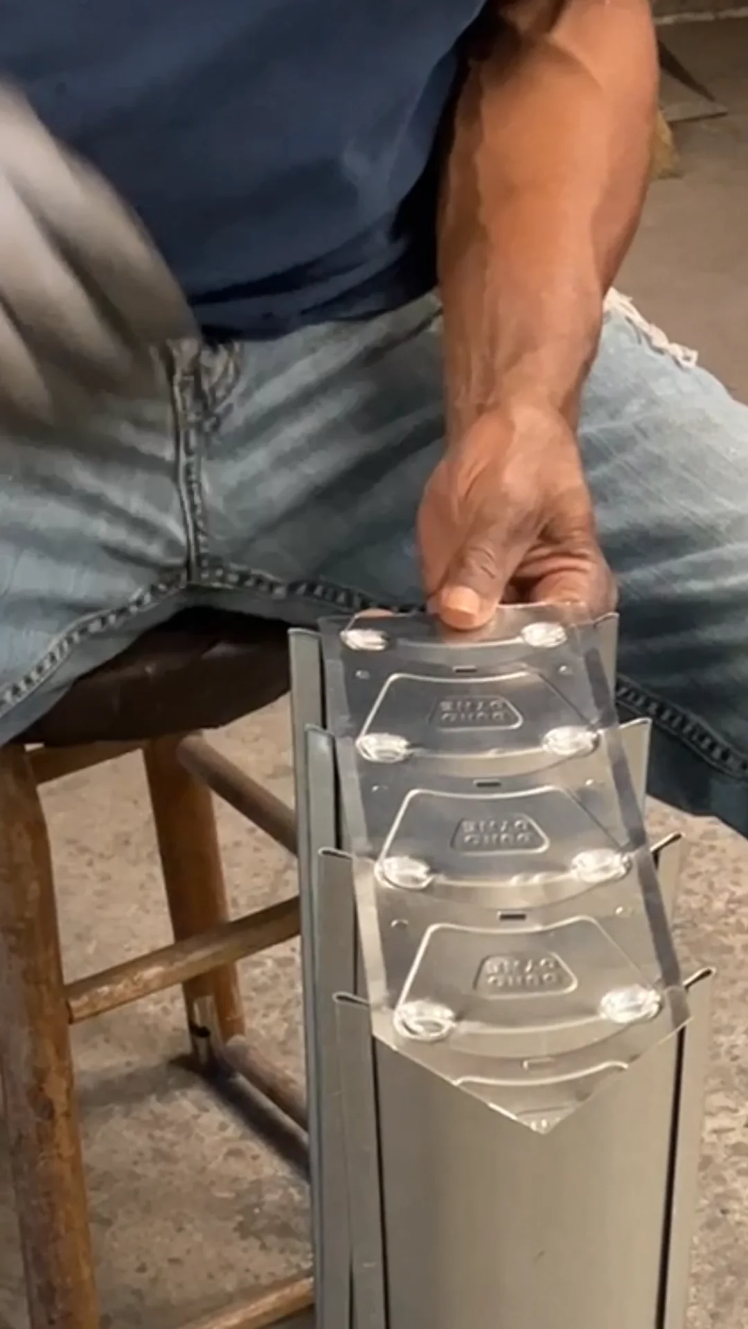 Duro Dyne VR2 and single vane: Assembling a Turning Vane frame for ...