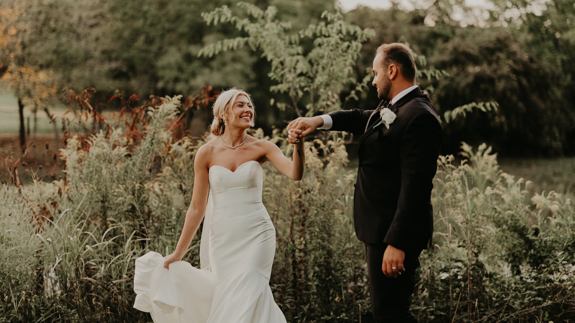 contact // Luke Metzger Visuals