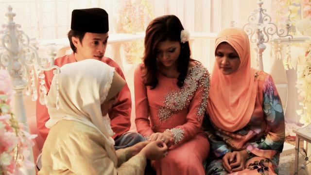 The engagement of Shera Aiyob + Zahiril Adzim on Vimeo