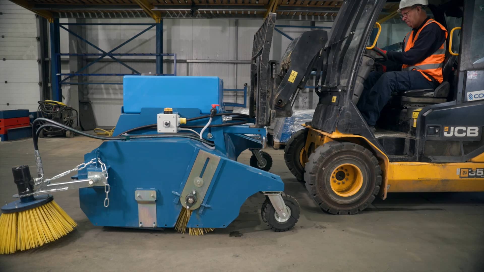How to use Conquip's Powerbrush Forklift Sweeper on Vimeo