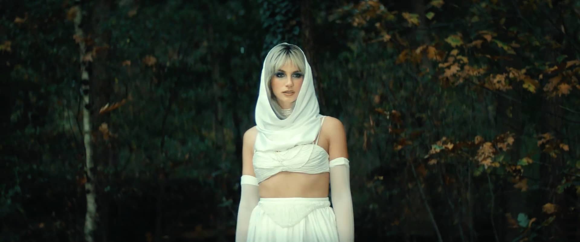 Veras Fawaz - Maan ft. Goldband "Stiekem" on Vimeo