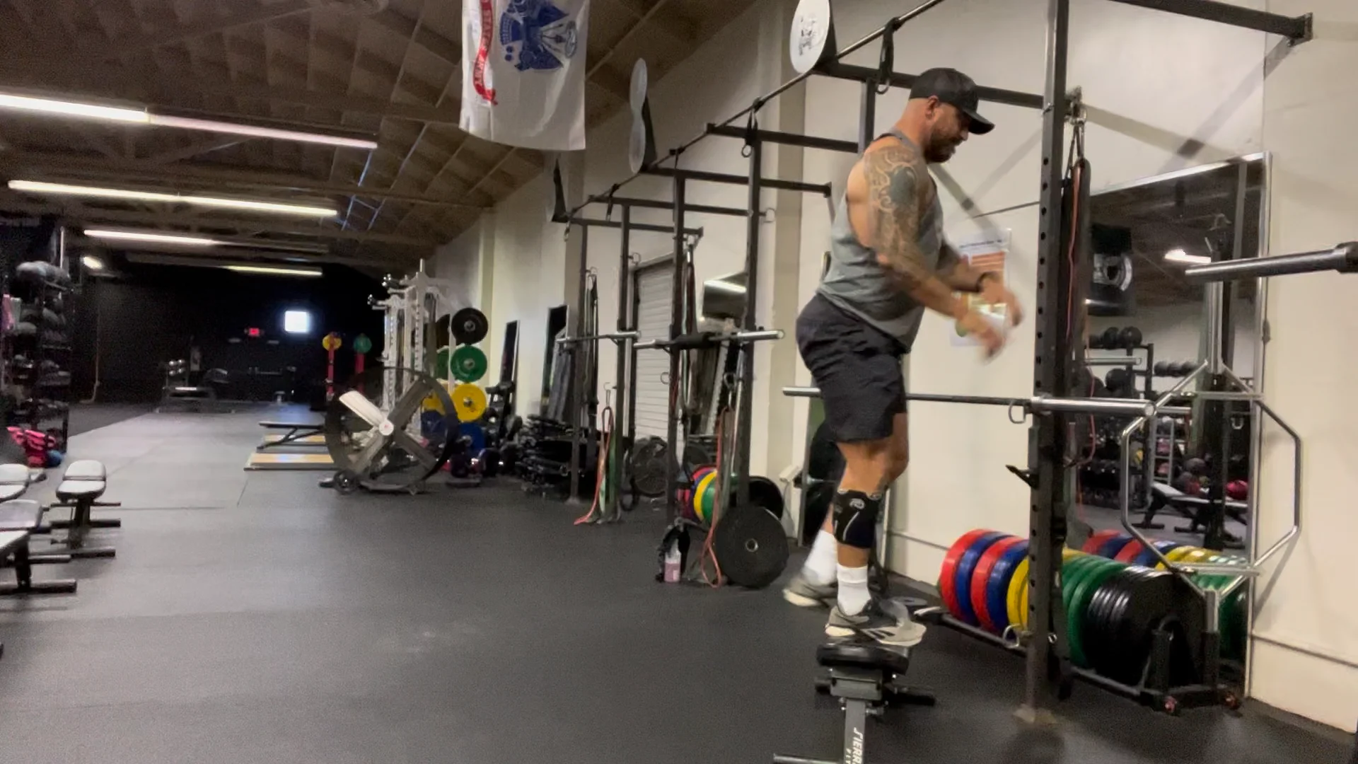 Bench reverse toe taps on Vimeo