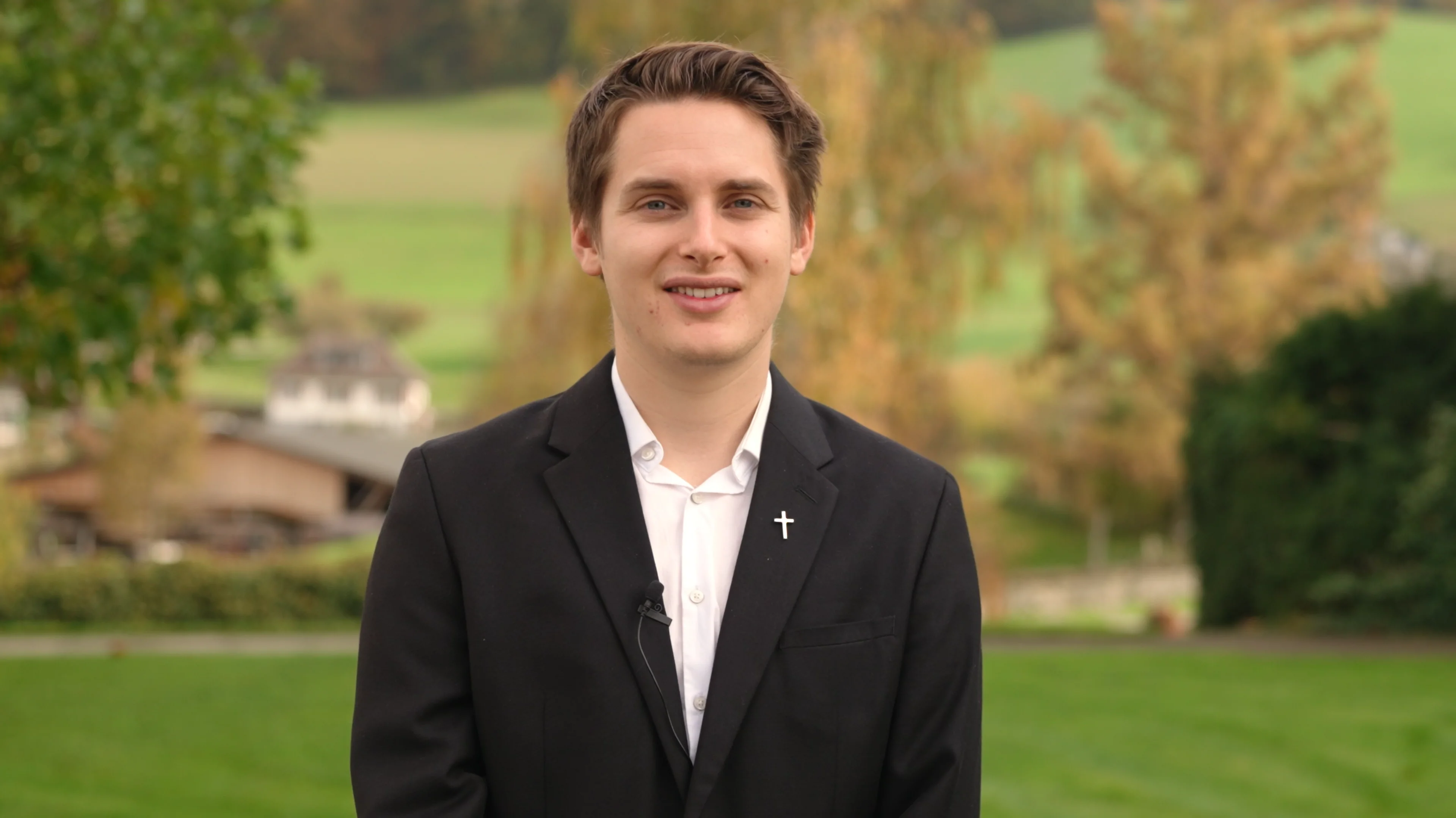 Pfarrer Tim Hänni on Vimeo