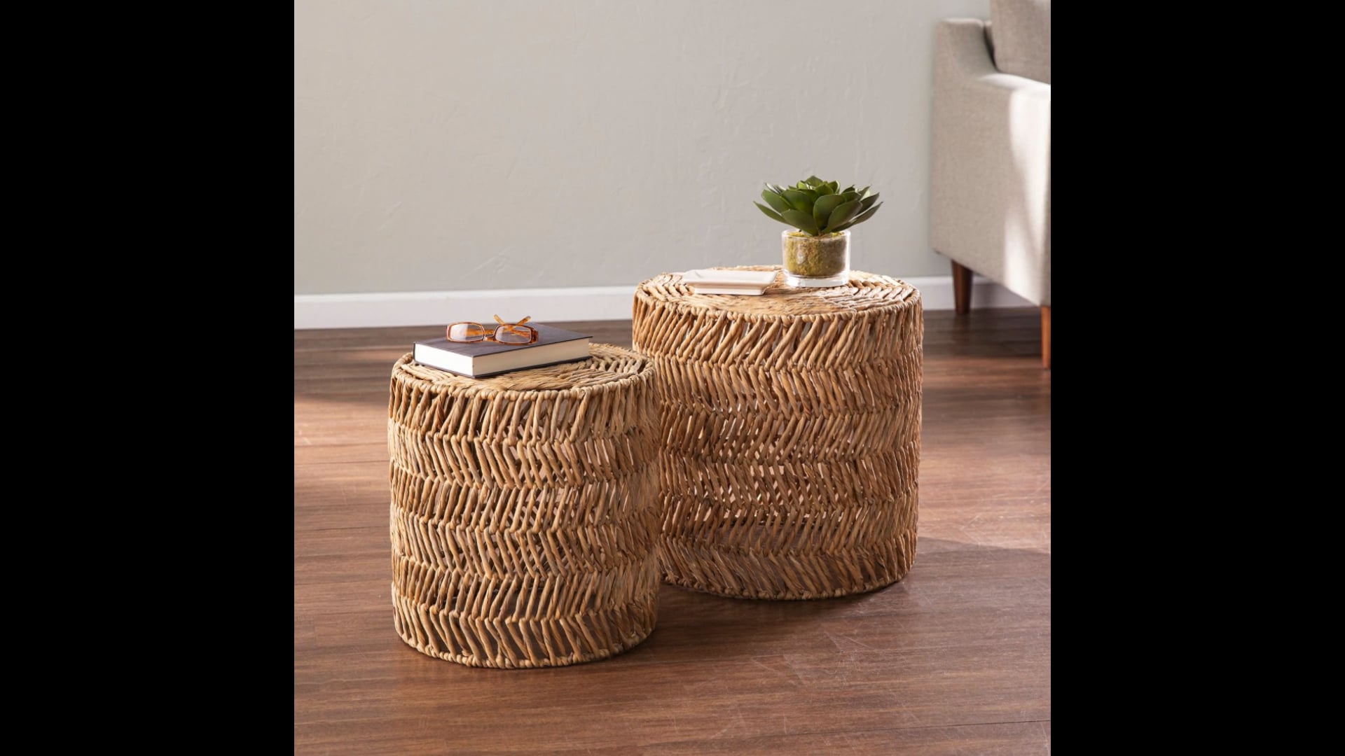 Veronica Water Hyacinth Nesting Tables 2-Piece Set - Beach Style ...