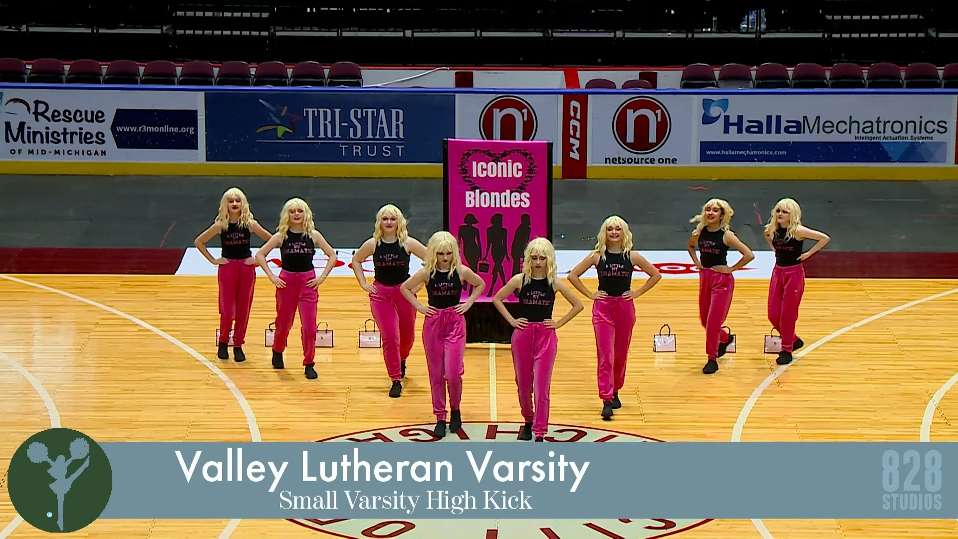 2022_HipHop_High_Kick_35_Valley_Lutheran_Varsity_Small_Varsity_High ...