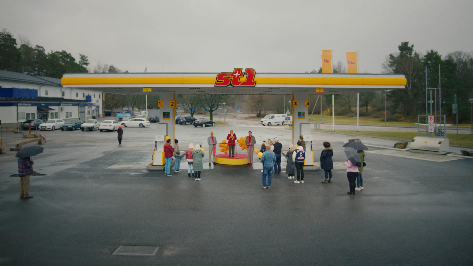 St1 Invigning 20s 16x9 WEB on Vimeo