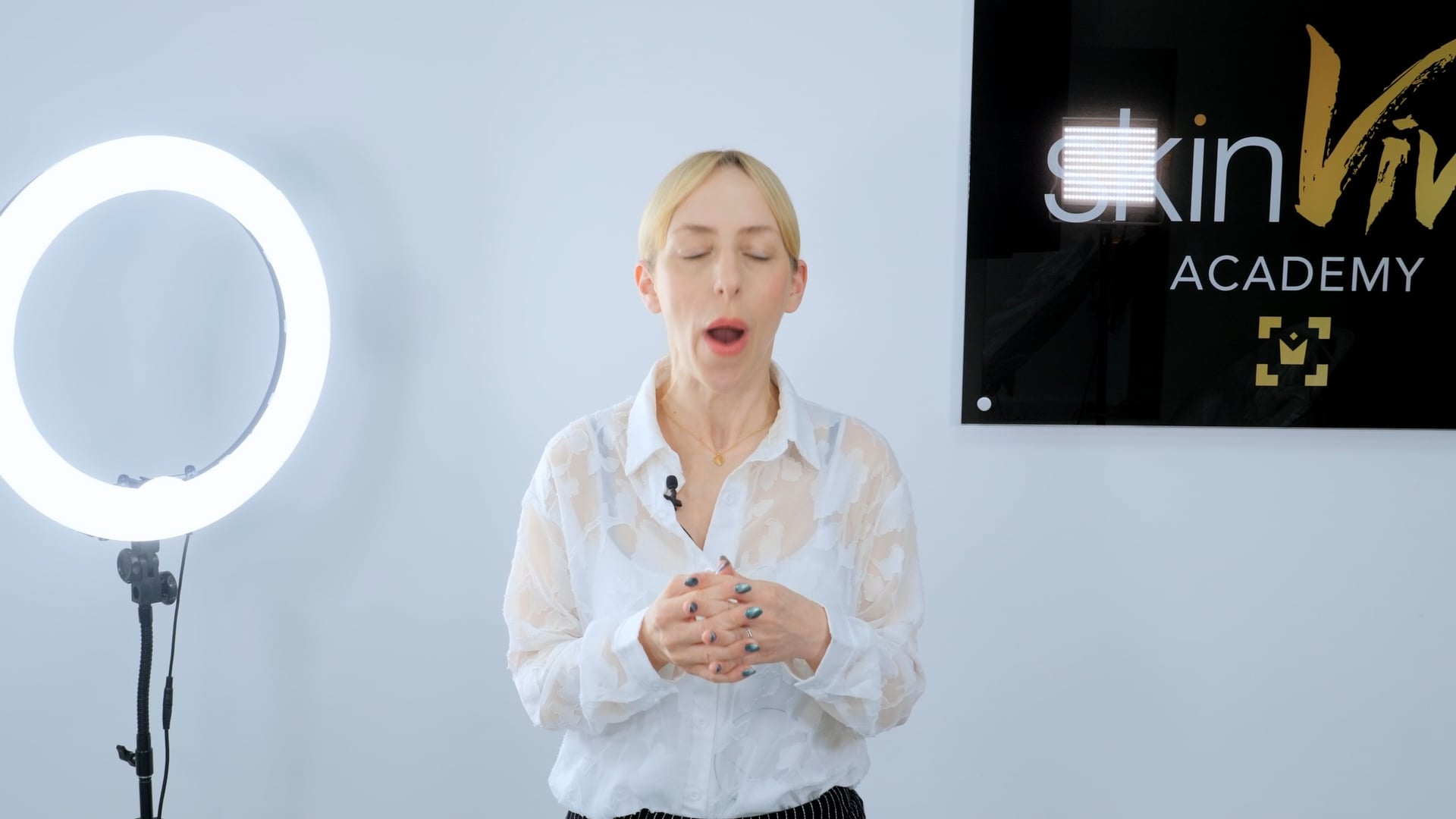 Miranda Promos 1 (v2.).mov on Vimeo