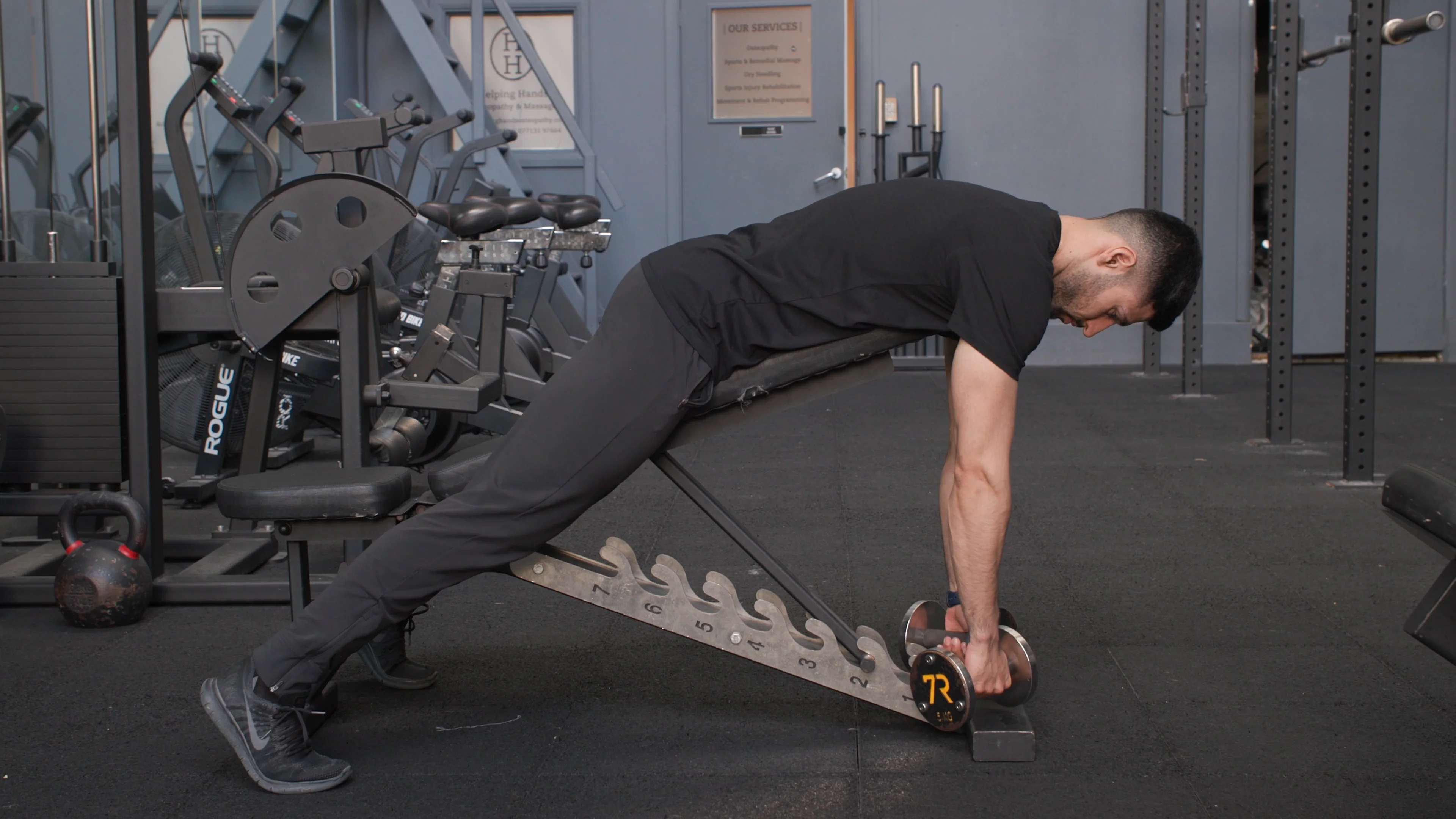 Dumbbell Chest Supported Upper Back Row