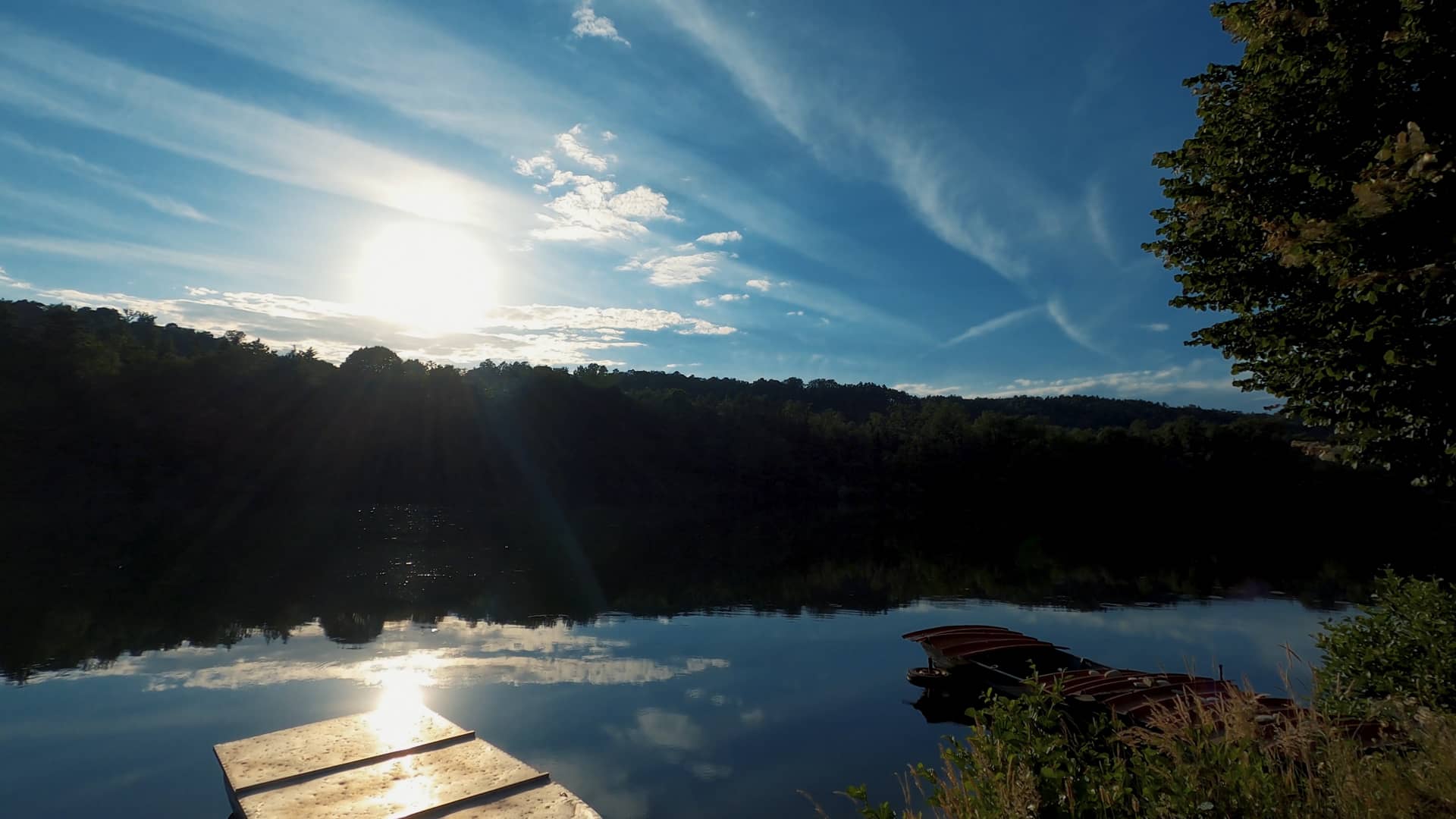 Timelapse of Mirror like lake on Vimeo