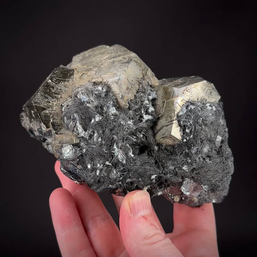 JST11-54 - Pyrite on Galena with Hematite - iRocks.com on Vimeo