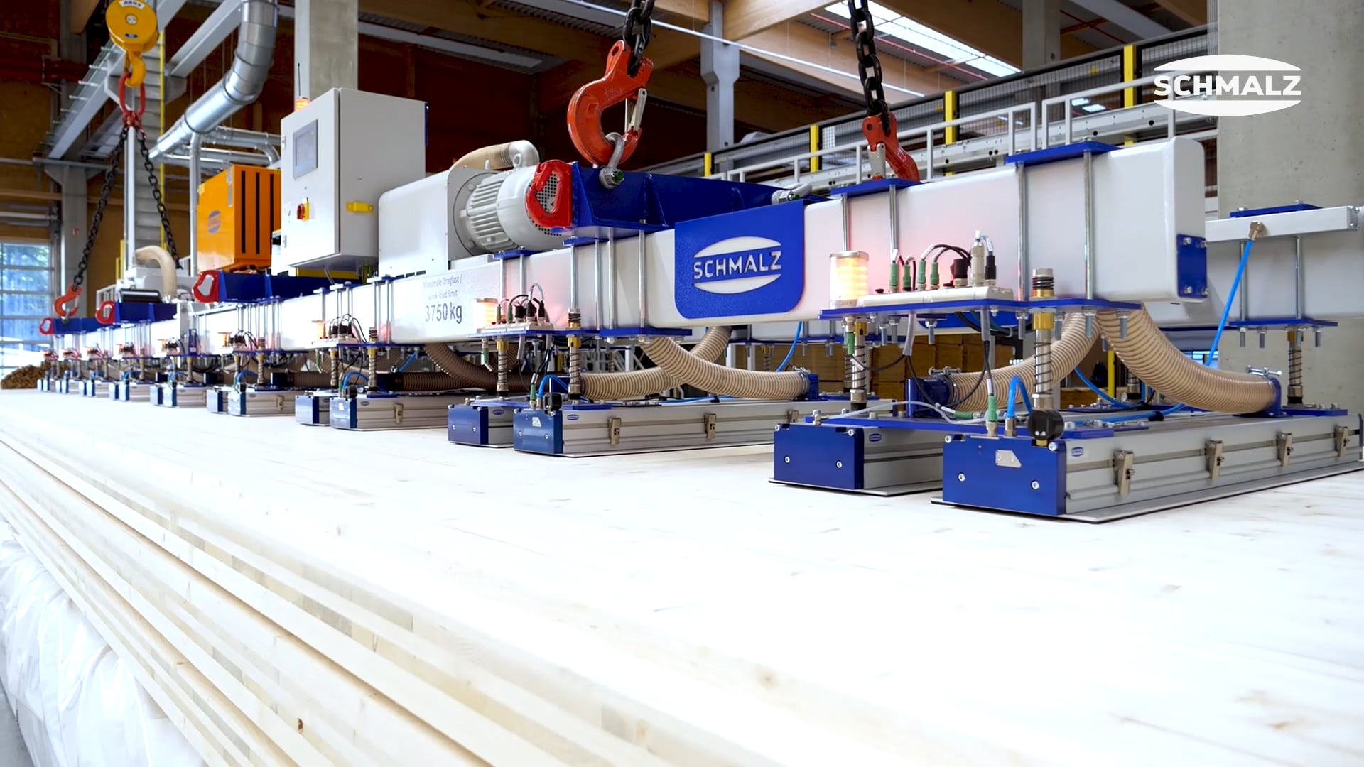 Suction Spider SSP with Area Grippers FMHD handling CLT / Saugspinne ...