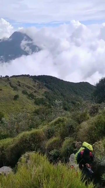 Mountain Climbing Lowland Grass Free Stock Video - Pixabay