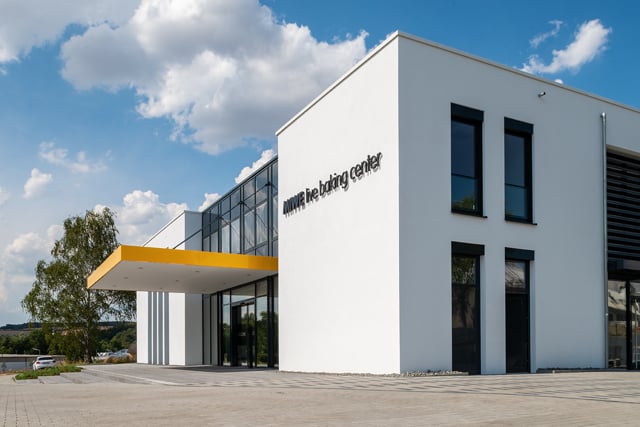 MIWE Michael Wenz GmbH aus Arnstein auf der EuroShop 2023 in Düsseldorf ...