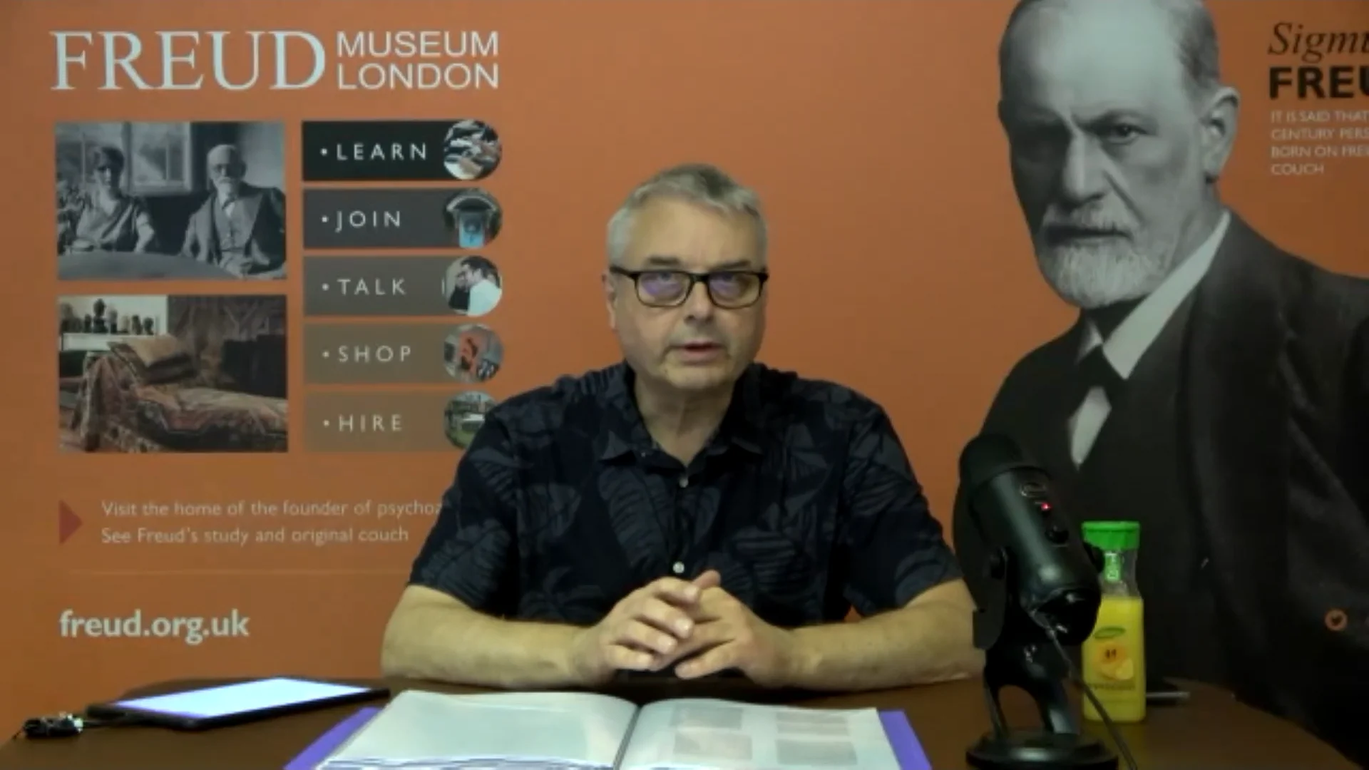 Watch INTRODUCING FREUD (2): Dreams and their Interpretation Online ...