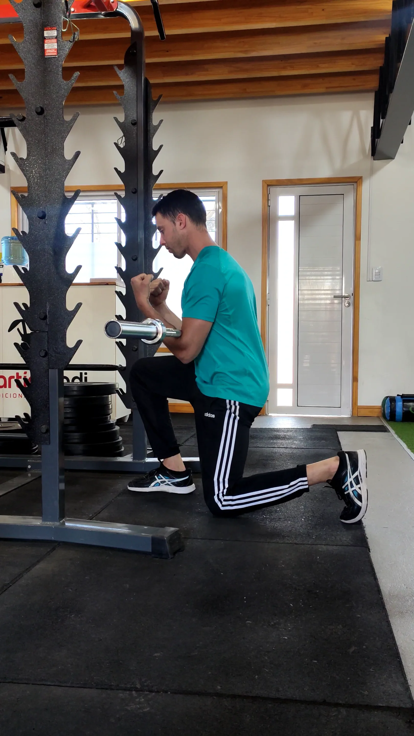 Sentadilla split zercher on Vimeo