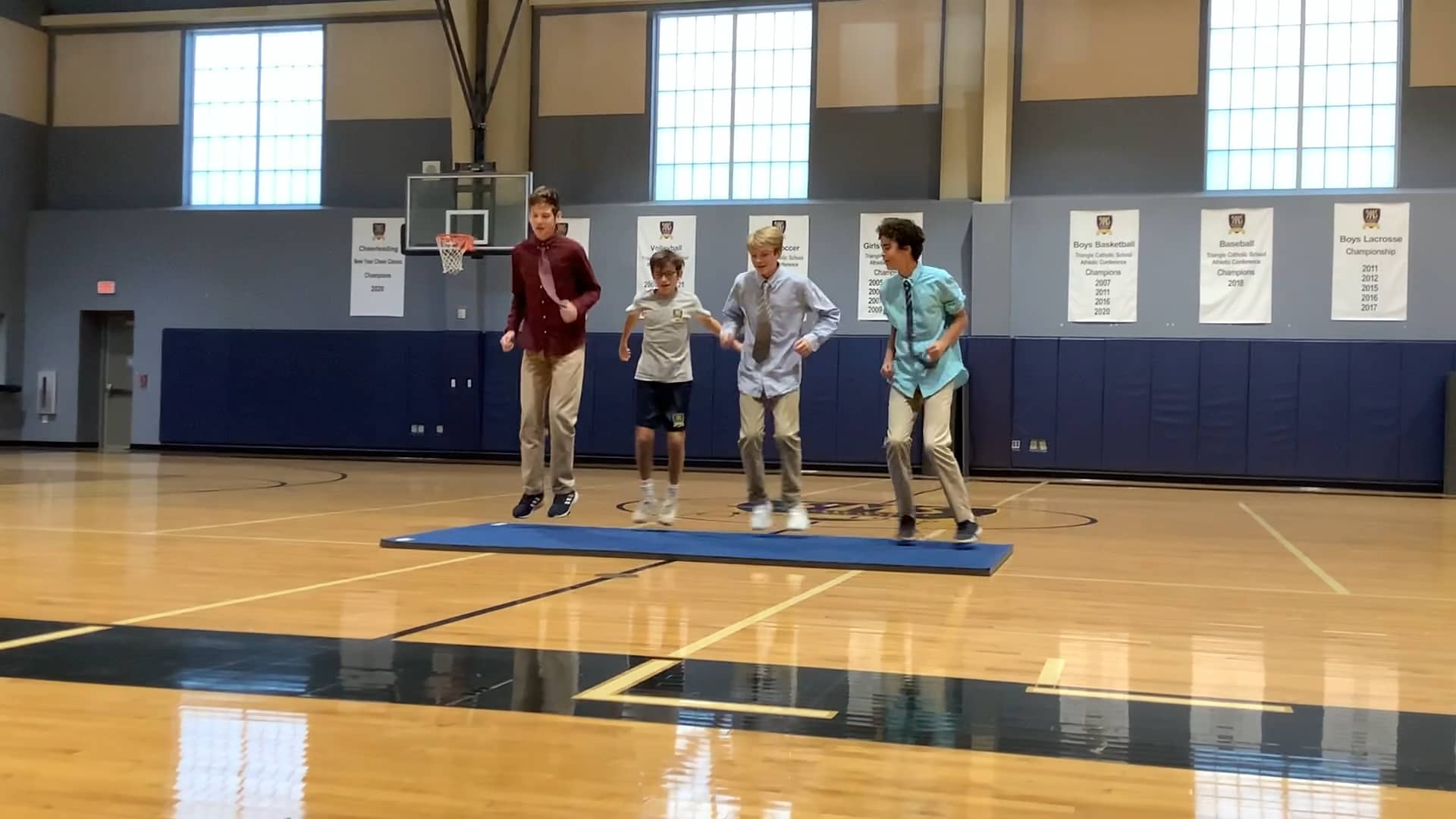 Grade 8 PE Dance on Vimeo