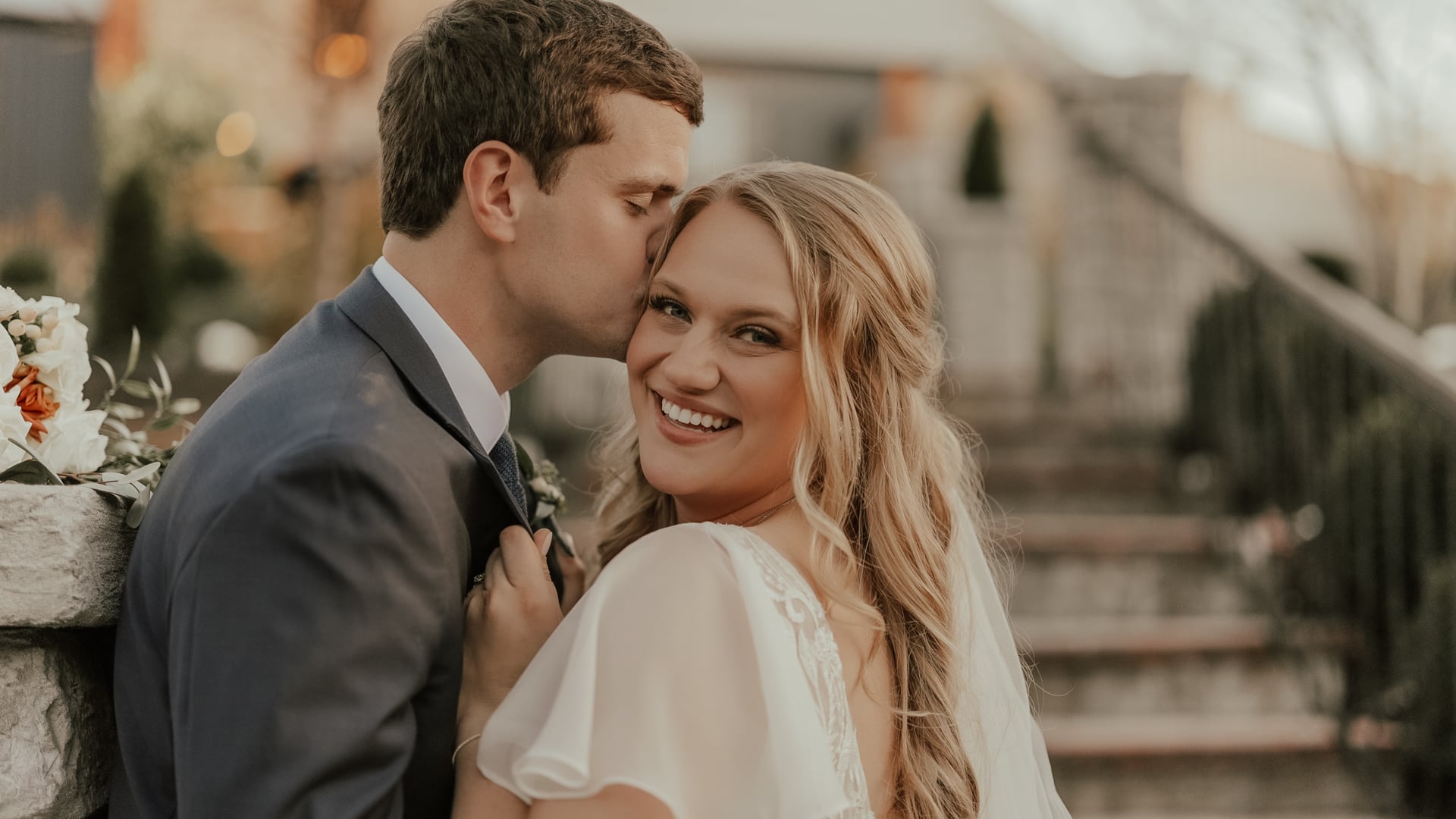 contact // Luke Metzger Visuals