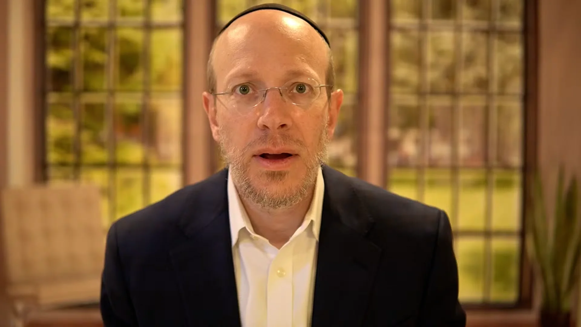 Chelek 15, Vayishlach 4 - rabbi Aryeh Weinstein - Sicha Discourse on Vimeo