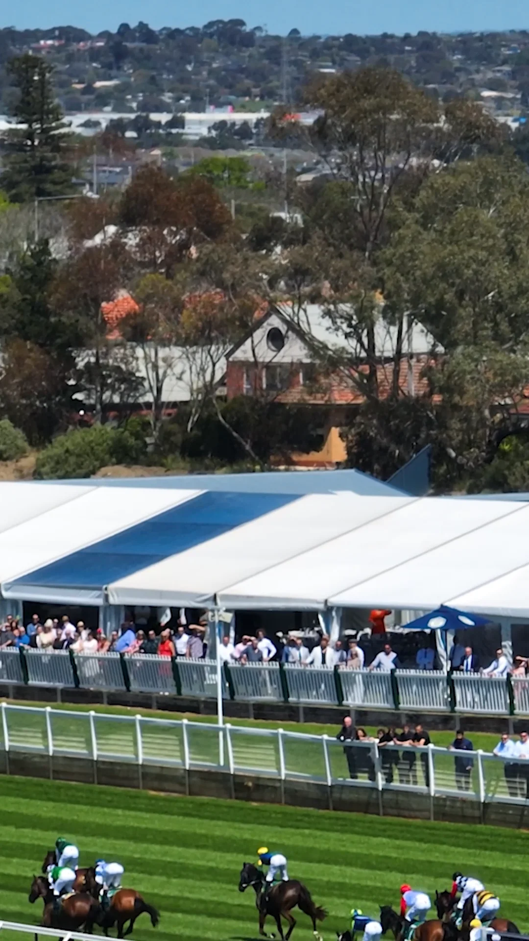 9x16 - 30s - Geelong Racing Club, Geelong on Vimeo