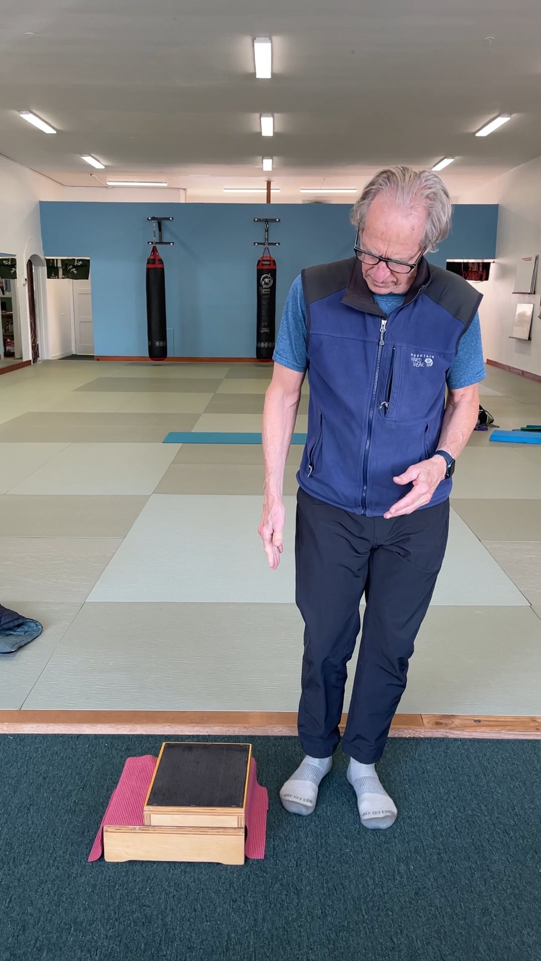 Step-Up (sideways) on Vimeo