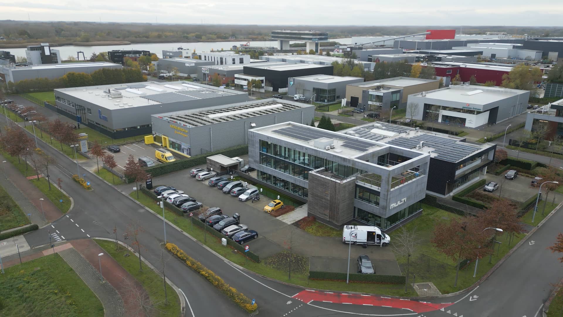 005057 - EvenMosaic - Blauwe Cluster - Moray Base on Vimeo