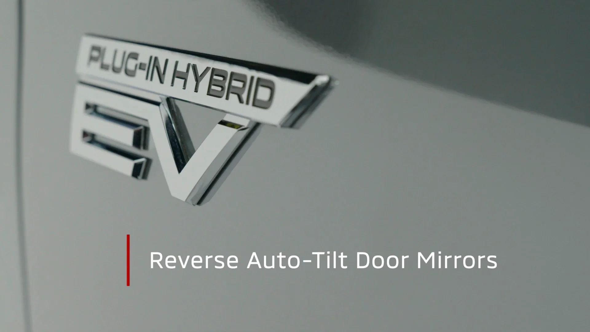 Outlander PHEV- AUTO-TILT MIRRORS