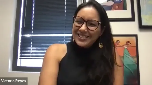 Hot off the Presses: Victoria Reyes on Vimeo