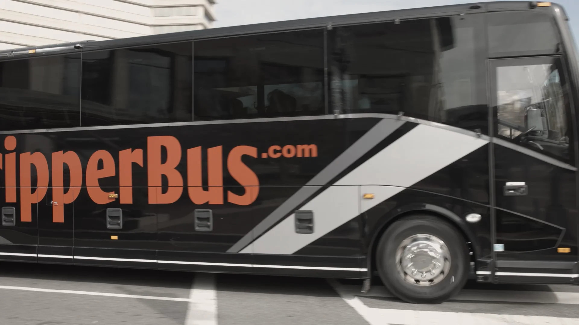 Tripper Bus Arlington, Bethesda to / from NYC on Vimeo