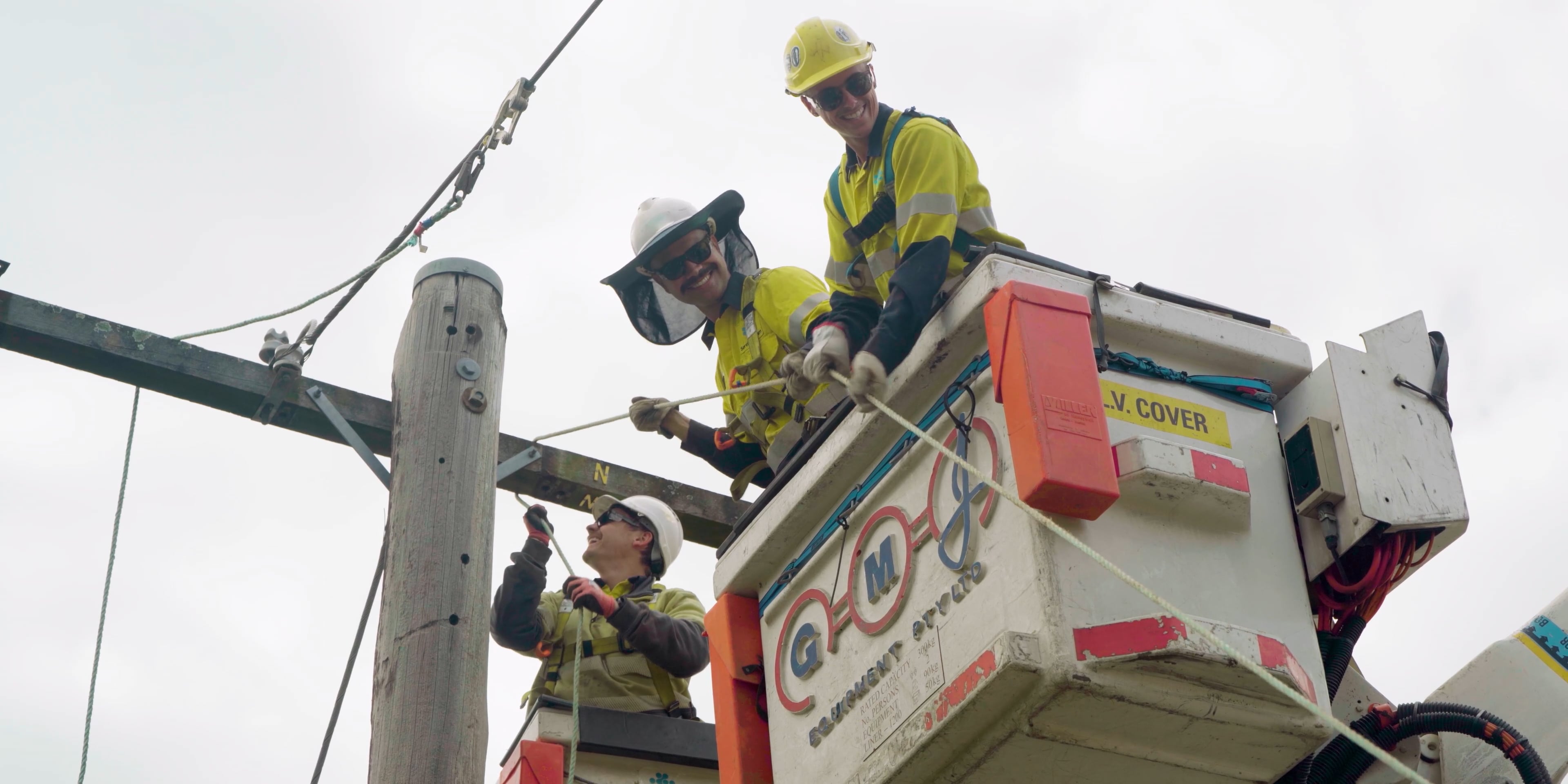 Being a Linesperson at Service Stream with Robert Nissen on Vimeo